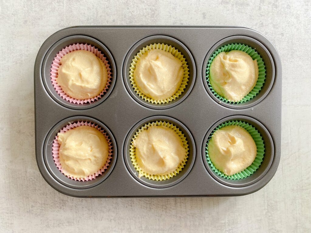 Simple Vanilla Cupcake Recipe - Bakes By Sarah